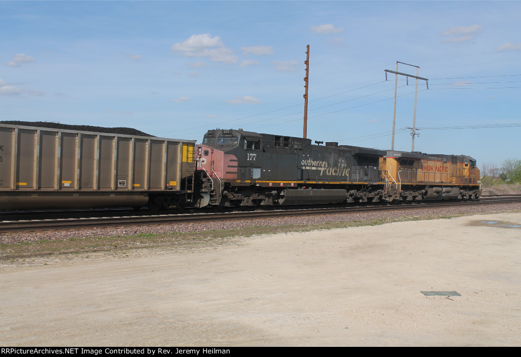 UP 6442 & SP 177 (3)